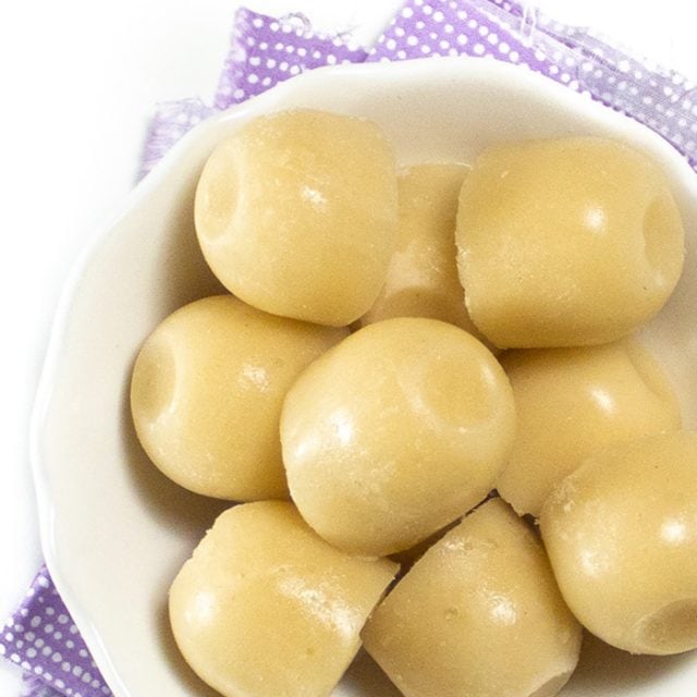 Spoon-Worthy Pear Baby Food (Stage One) | Baby Foode