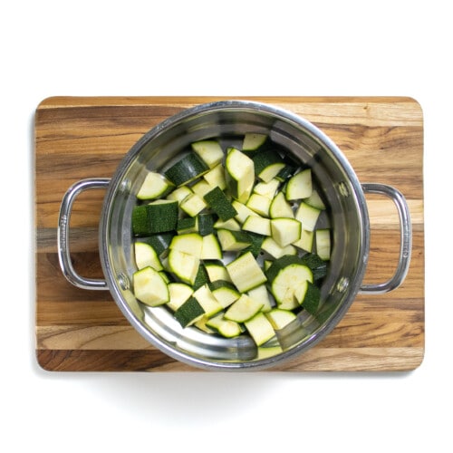 Easy-Peasy Zucchini Baby Food (puree & baby-led weaning) | Baby Foode