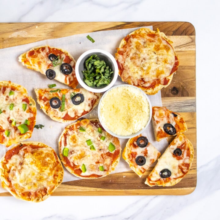 Easy English Muffin Pizzas (10 Minutes) | Baby Foode