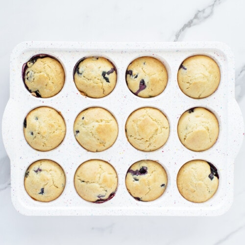 Toddler-Requested Fluffy Blueberry Muffins (with Yogurt) | Baby Foode